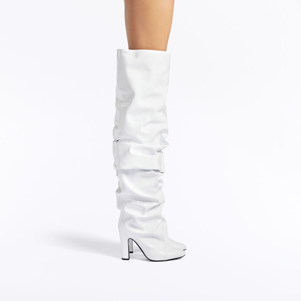 THE MARY BOOT